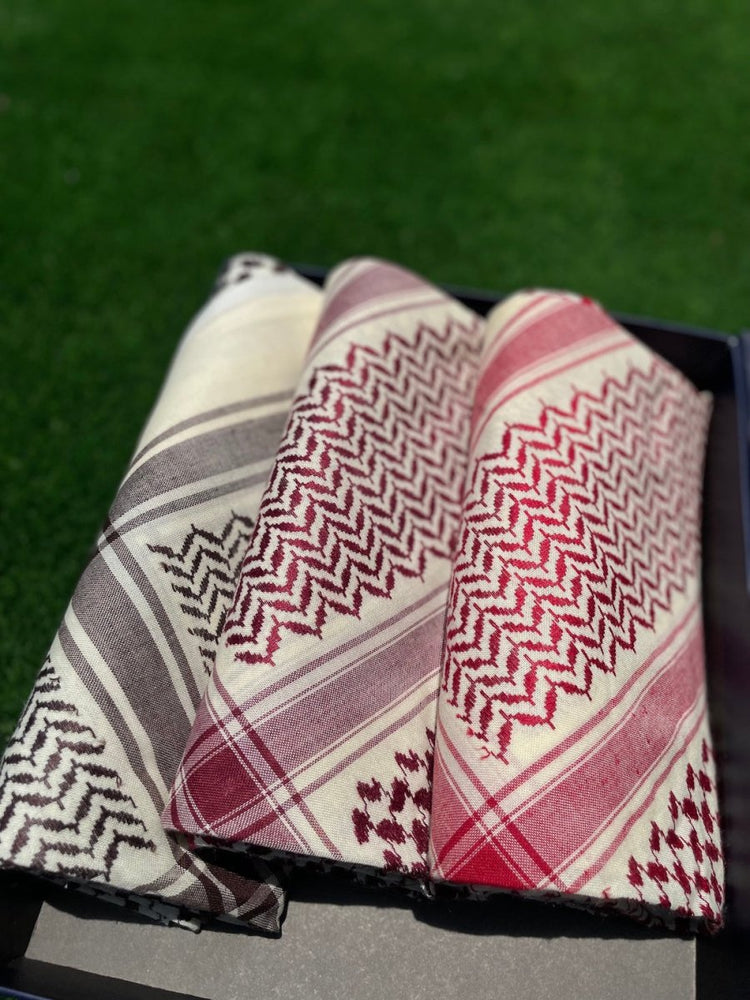 How to Wear a Shemagh?