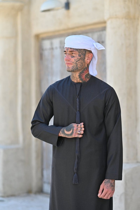 Black Cashmere Wool Emirati Thobe for Men - Luxurious & Elegant – My ...